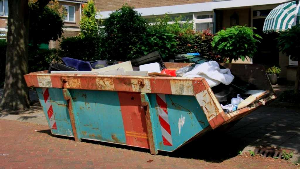 14 Yard Skip Hire in Surrey | Skip Hire Surrey 14 Yard Skip Hire in Surrey | Skip Hire Surrey